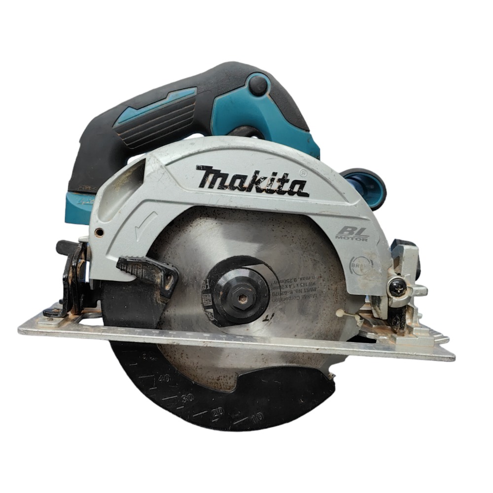 Pre-owned Makita Makita DHS660 Circular Saw - Own4Less